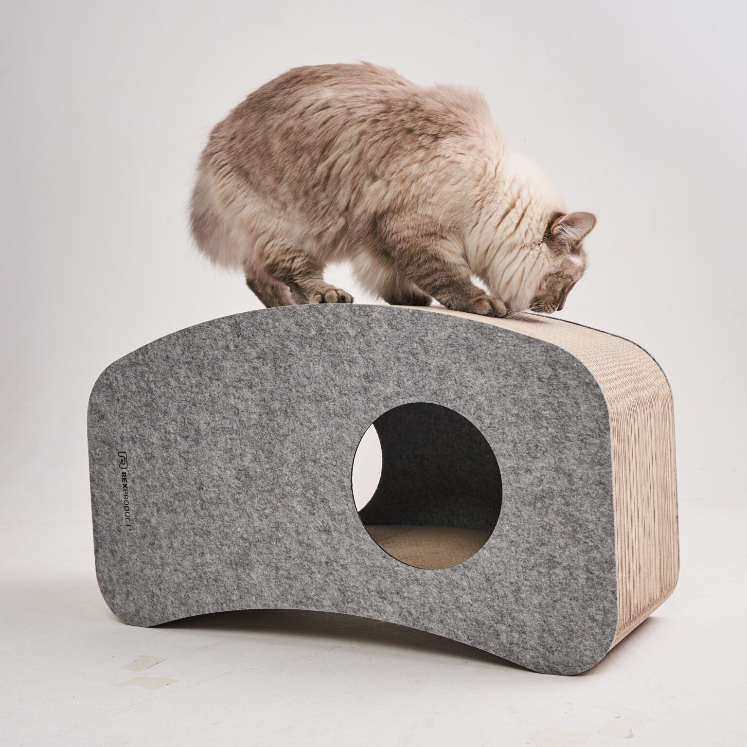 Swing Home scratching post and cat house – Rexproduct